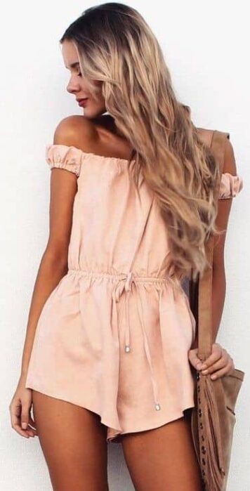 29 Super Cute Off The Shoulder Outfits - The Cuddl