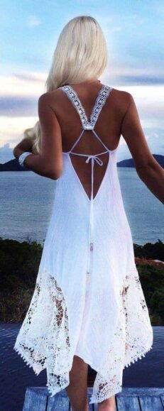 Pretty Beach Dresses for This Summer | Vacation Ready Styles
