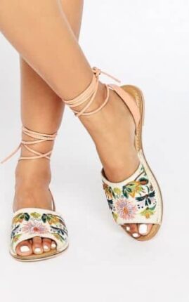 Glamorous Sandals Inspirations for Stylish Summer Looks