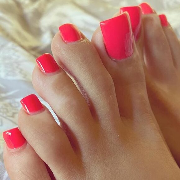 Stunning Toe Nail Art Designs & Ideas | Inspiration Gallery