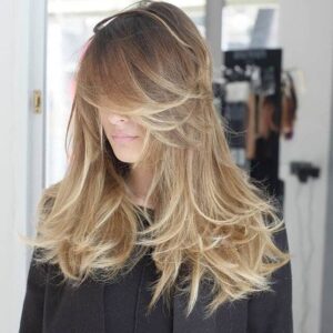 47+ Fresh Hairstyle Ideas with Side Bangs for 2023