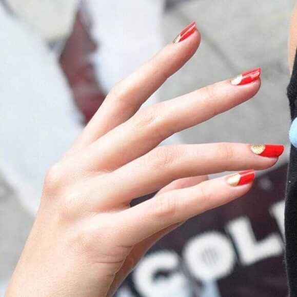 50 Creative Red Acrylic Nail Designs to Inspire You - The Cuddl