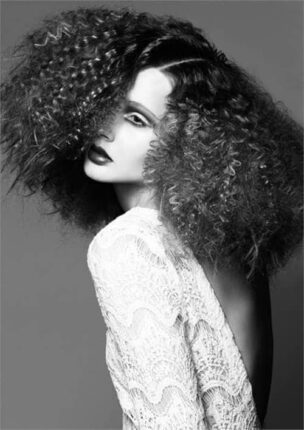 Crimped Hair: How to Create Stylish Waves at Home