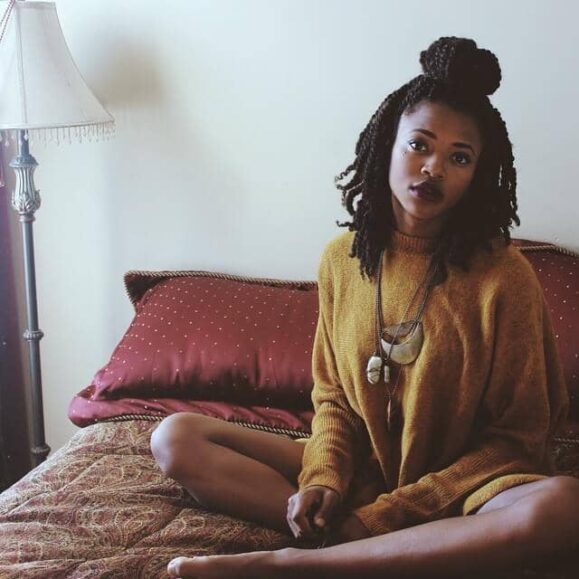 Kinky Twist Hairstyles: Stylish & Versatile Looks