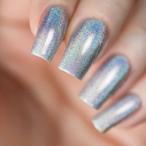 50+ Awesome Silver Nail Ideas for Any Occasion - The Cuddl