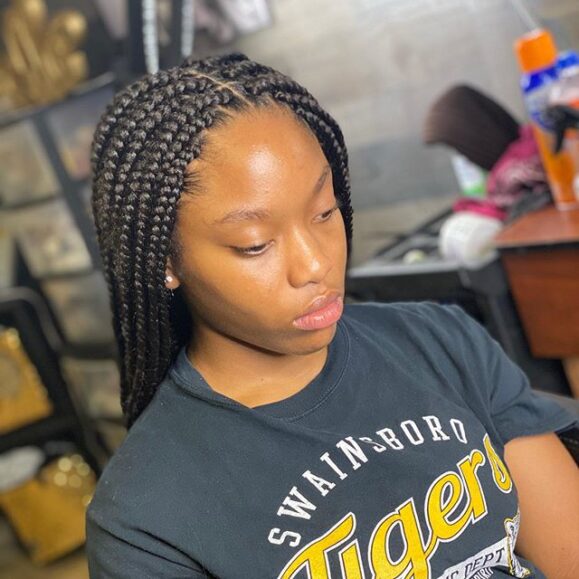 Stunning Medium Box Braids: Stylish Looks for Every Occasion